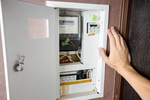 How To Identify An Old Consumer Unit | Electrical Discounted Supplies